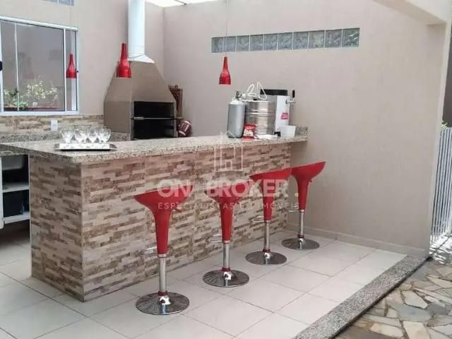 Casa / Sobrado em Condomínio para Venda em Valinhos/SP Pinheiro 3 Quartos