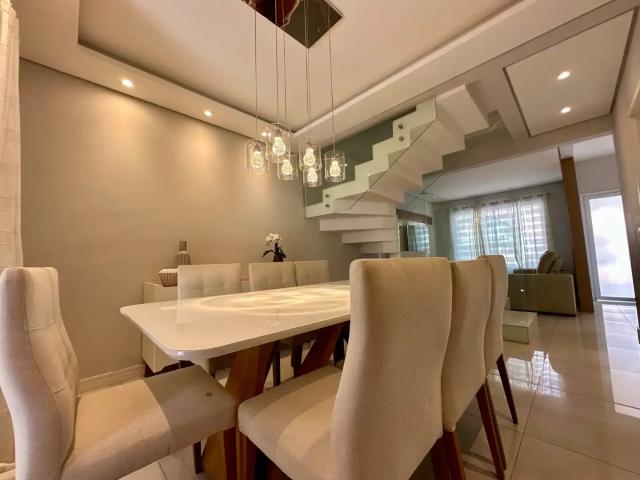 Casa / Sobrado em Condomínio para Venda em Valinhos/SP Pinheiro 3 Quartos