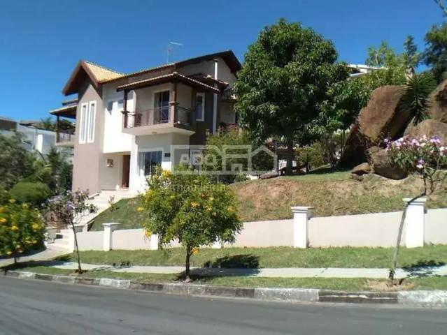 Casa / Sobrado em Condomínio para Venda em Valinhos/SP Pinheiro 4 Quartos