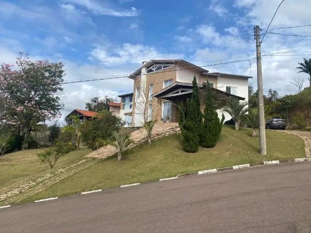 Casa / Sobrado em Condomínio para Venda em Valinhos/SP Pinheiro 4 Quartos