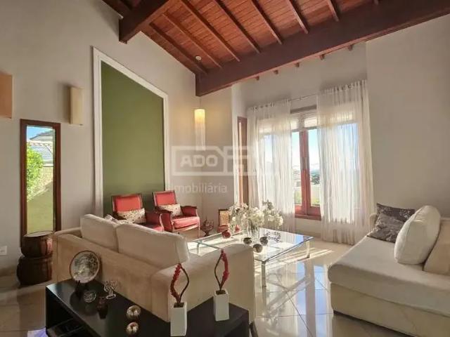 Casa / Sobrado em Condomínio para Venda em Valinhos/SP Pinheiro 4 Quartos