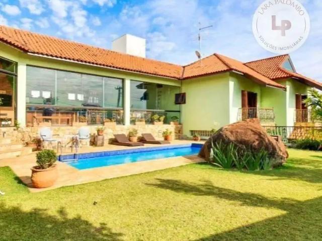 Casa / Sobrado em Condomínio para Venda em Valinhos/SP Pinheiro 5 Quartos