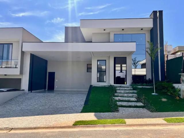 Casa / Sobrado em Condomínio para Venda em Valinhos/SP Roncáglia 3 Quartos