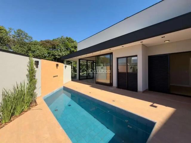 Casa / Sobrado em Condomínio para Venda em Valinhos/SP Roncáglia 3 Quartos