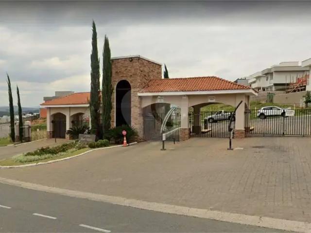 Casa / Sobrado em Condomínio para Venda em Valinhos/SP Roncáglia 3 Quartos