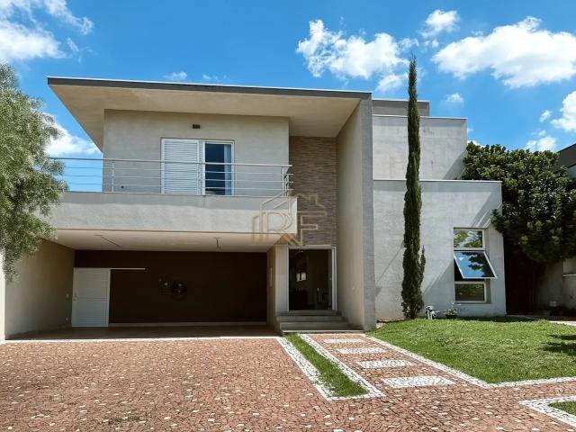 Casa / Sobrado em Condomínio para Venda em Valinhos/SP Roncáglia 3 Quartos