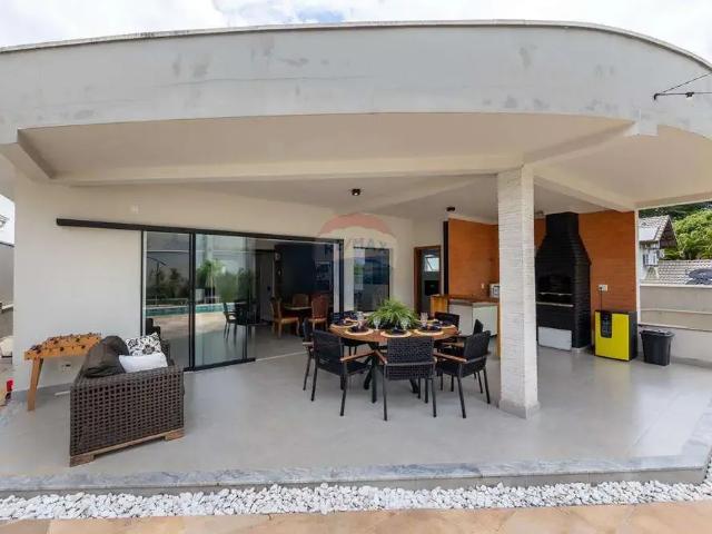 Casa / Sobrado em Condomínio para Venda em Valinhos/SP Reserva Colonial 5 Quartos