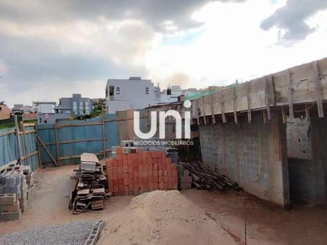 Casa / Sobrado em Condomínio para Venda em Valinhos/SP Residencial Mont' Alcino 3 Quartos