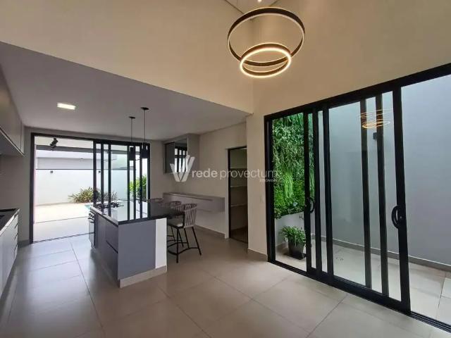 Casa / Sobrado em Condomínio para Venda em Valinhos/SP Residencial Vivenda das Pitangueiras 3 Quartos