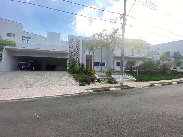 Casa / Sobrado em Condomínio para Venda em Valinhos/SP Residencial Vila Lombarda 3 Quartos