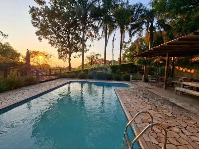 Casa / Sobrado em Condomínio para Venda em Valinhos/SP Morro das Pedras 3 Quartos