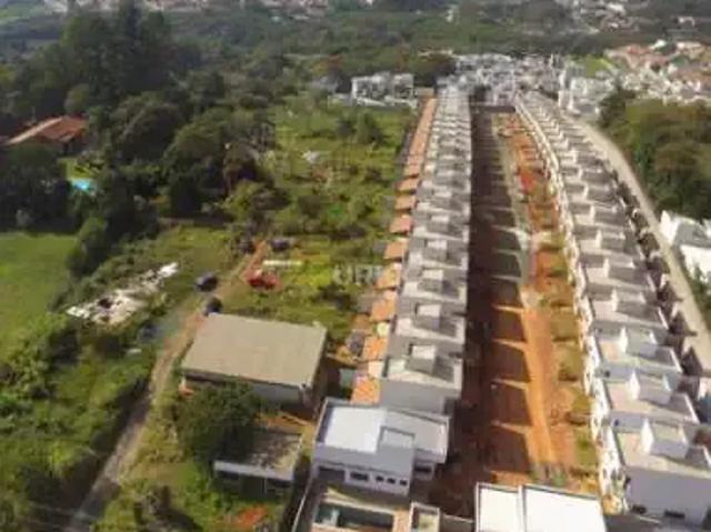 Casa / Sobrado em Condomínio para Venda em Valinhos/SP Vila Capuava 3 Quartos