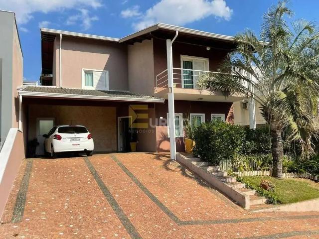 Casa / Sobrado em Condomínio para Venda em Valinhos/SP Vila D'Agostinho 3 Quartos