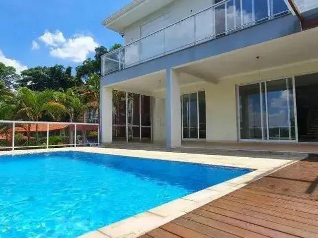 Casa / Sobrado em Condomínio para Venda em Valinhos/SP Vila Embaré 4 Quartos