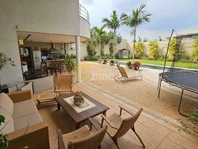 Casa / Sobrado em Condomínio para Venda em Valinhos/SP Villa Lombarda 4 Quartos