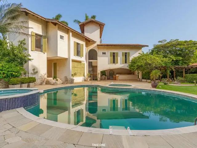 Casa / Sobrado em Condomínio para Venda em Valinhos/SP Village Sans Souci 8 Quartos