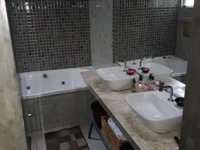 Casa / Sobrado em Condomínio para Venda em Várzea Grande/MT Ikaray 3 Quartos
