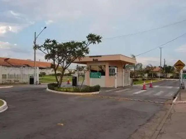 Casa / Sobrado em Condomínio para Venda em Várzea Grande/MT Petrópolis 3 Quartos