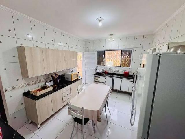 Casa / Sobrado em Condomínio para Venda em Várzea Paulista/SP Jardim Promeca 3 Quartos
