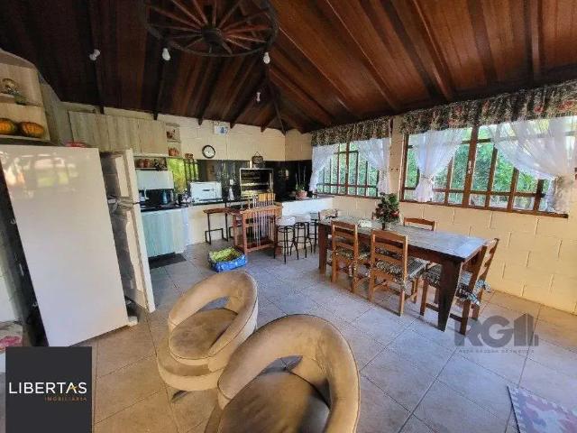 Casa / Sobrado em Condomínio para Venda em Viamão/RS Martinica 4 Quartos