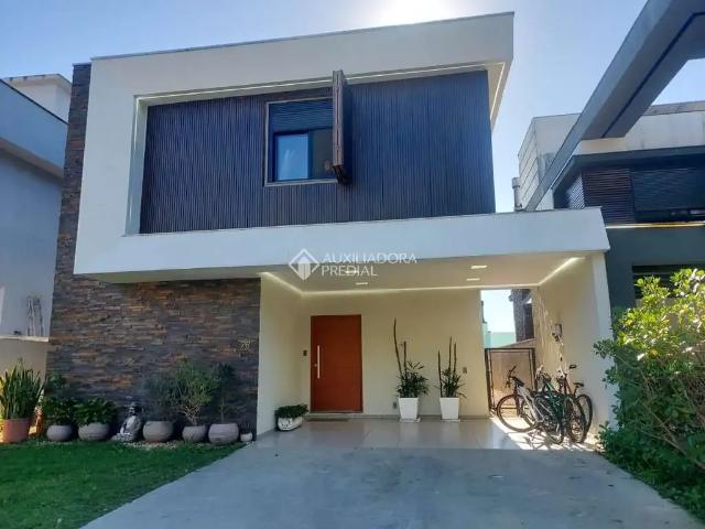 Casa / Sobrado em Condomínio para Venda em Viamão/RS Centro 4 Quartos