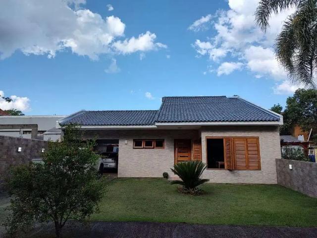 Casa / Sobrado em Condomínio para Venda em Viamão/RS São Lucas 3 Quartos