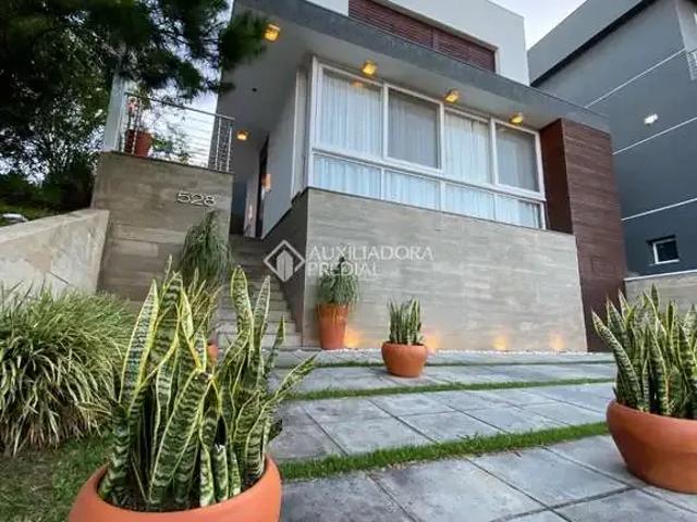 Casa / Sobrado em Condomínio para Venda em Viamão/RS São Lucas 3 Quartos