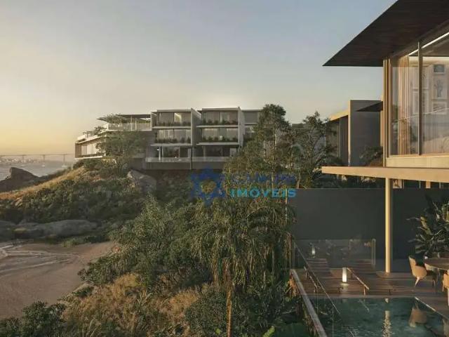 Casa / Sobrado em Condomínio para Venda em Vila Velha/ES Centro de Vila Velha 4 Quartos