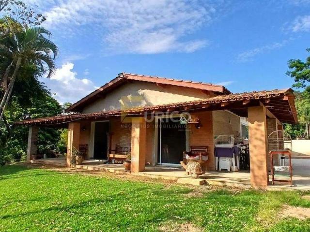 Casa / Sobrado em Condomínio para Venda em Vinhedo/SP Vale da Santa Fé 3 Quartos