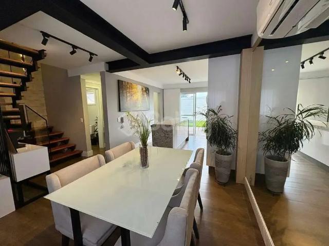 Casa / Sobrado em Condomínio para Venda em Vinhedo/SP Vila Pagano 2 Quartos