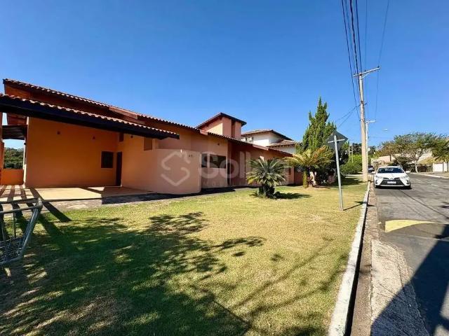 Casa / Sobrado em Condomínio para Venda em Vinhedo/SP Vista Alegre 5 Quartos