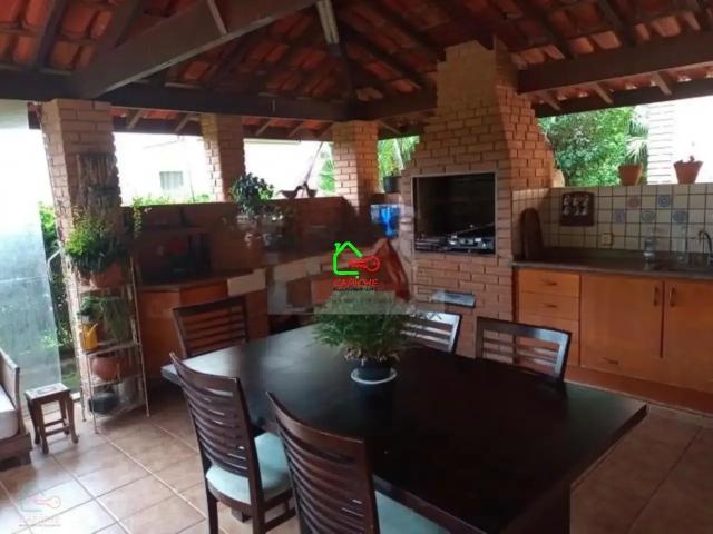 Casa / Sobrado em Condomínio para Venda em Vinhedo/SP Caixa D´Água 3 Quartos