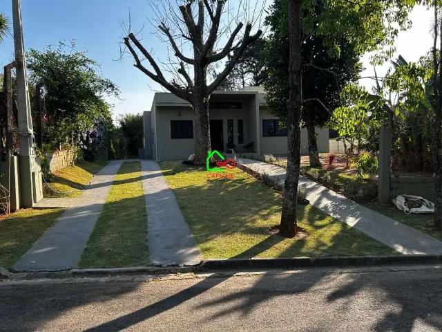 Casa / Sobrado em Condomínio para Venda em Vinhedo/SP Caixa D´Água 4 Quartos