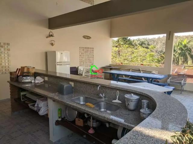 Casa / Sobrado em Condomínio para Venda em Vinhedo/SP Caixa D´Água 5 Quartos