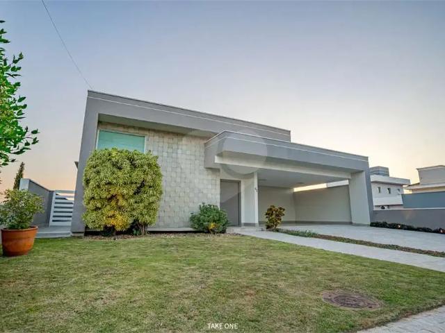 Casa / Sobrado em Condomínio para Venda em Vinhedo/SP Centro 3 Quartos