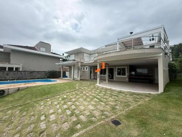 Casa / Sobrado em Condomínio para Venda em Vinhedo/SP Condomínio Alpes de Vinhedo 4 Quartos