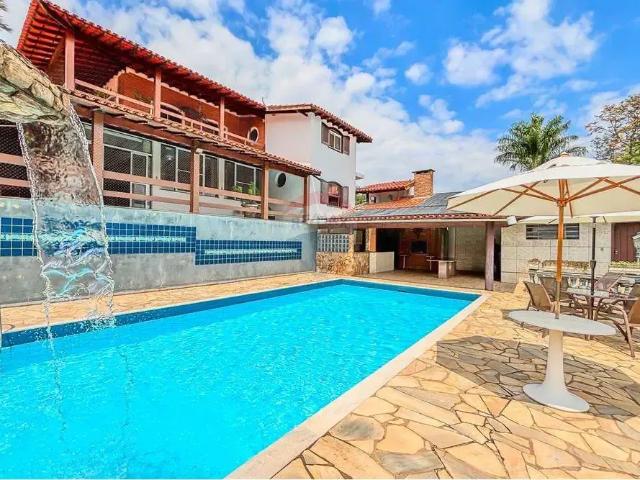 Casa / Sobrado em Condomínio para Venda em Vinhedo/SP Condomínio Estância Marambaia 5 Quartos