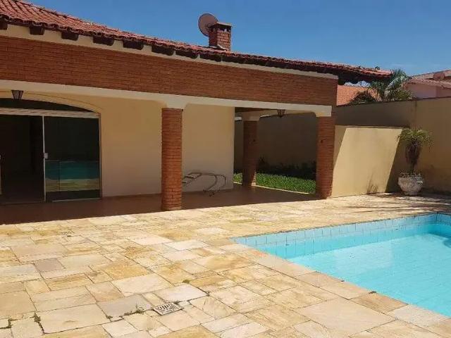 Casa / Sobrado em Condomínio para Venda em Vinhedo/SP Condomínio Estância Marambaia 3 Quartos