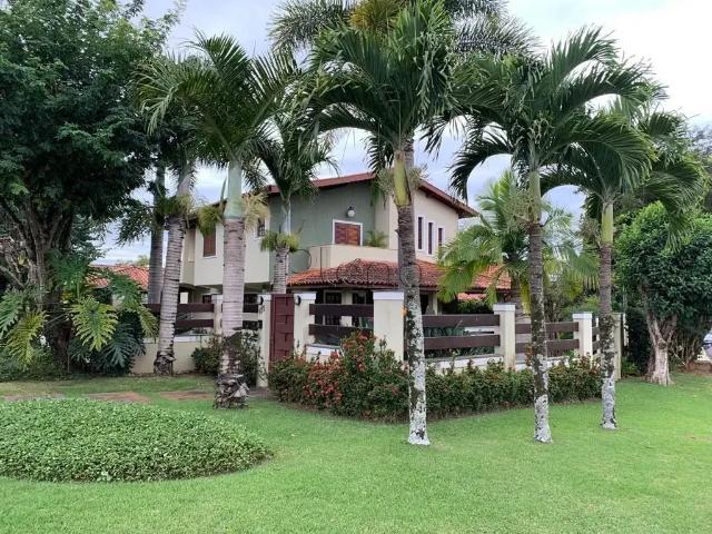 Casa / Sobrado em Condomínio para Venda em Vinhedo/SP Condomínio Vista Alegre 3 Quartos