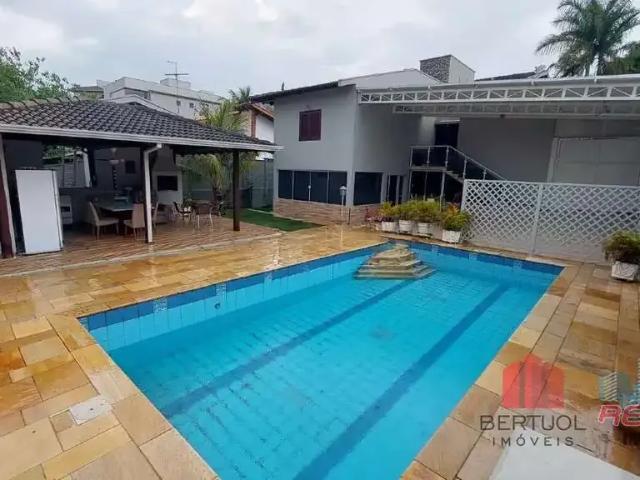 Casa / Sobrado em Condomínio para Venda em Vinhedo/SP Condomínio Vista Alegre 3 Quartos