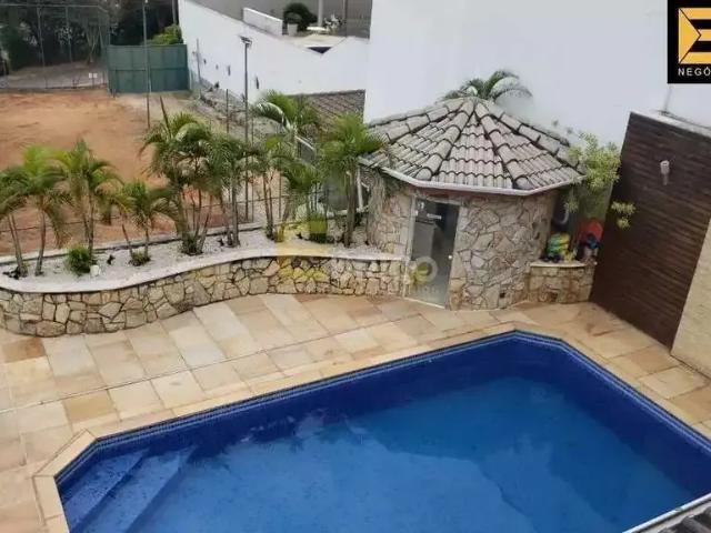 Casa / Sobrado em Condomínio para Venda em Vinhedo/SP Marambaia 3 Quartos