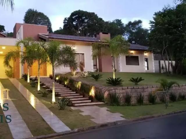 Casa / Sobrado em Condomínio para Venda em Vinhedo/SP Marambaia 3 Quartos