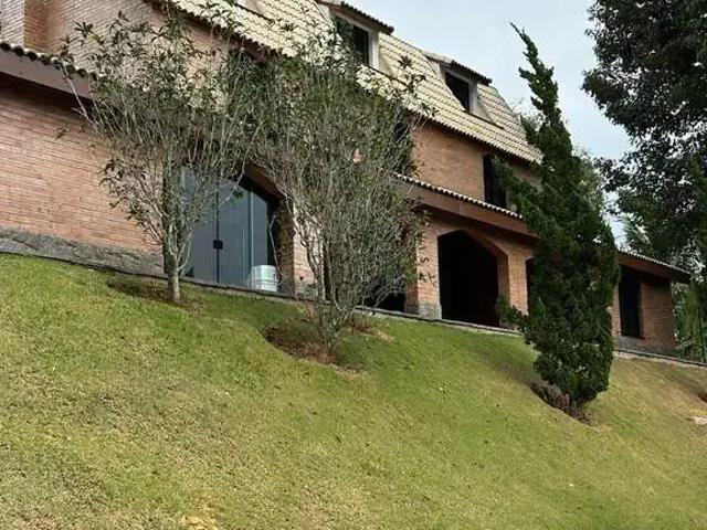 Casa / Sobrado em Condomínio para Venda em Vinhedo/SP Marambaia 3 Quartos