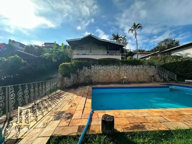 Casa / Sobrado em Condomínio para Venda em Vinhedo/SP Marambaia 3 Quartos