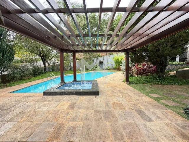 Casa / Sobrado em Condomínio para Venda em Vinhedo/SP Marambaia 4 Quartos