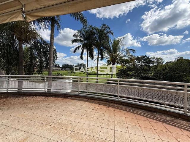 Casa / Sobrado em Condomínio para Venda em Vinhedo/SP Marambaia 4 Quartos