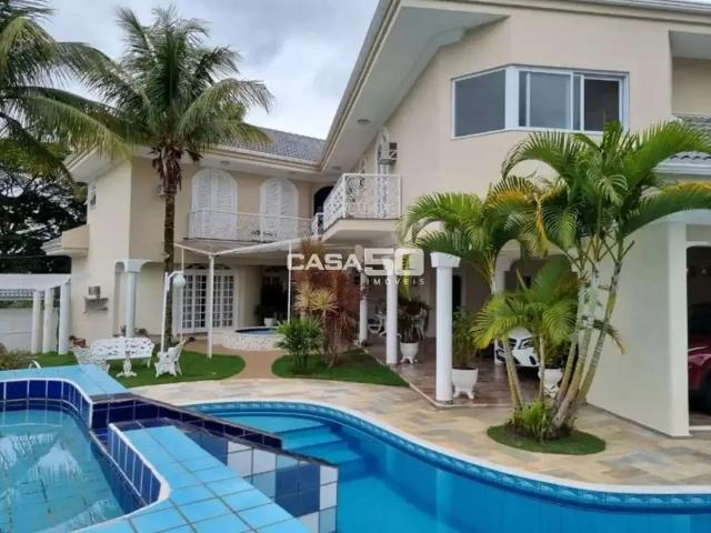 Casa / Sobrado em Condomínio para Venda em Vinhedo/SP Marambaia 4 Quartos
