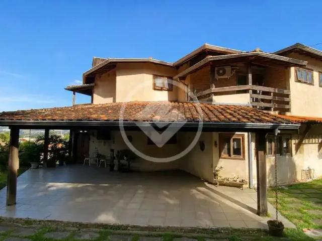 Casa / Sobrado em Condomínio para Venda em Vinhedo/SP Marambaia 4 Quartos