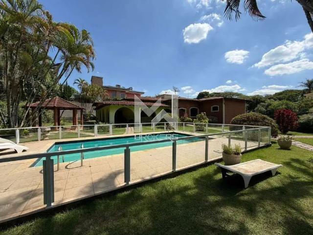Casa / Sobrado em Condomínio para Venda em Vinhedo/SP Marambaia 4 Quartos