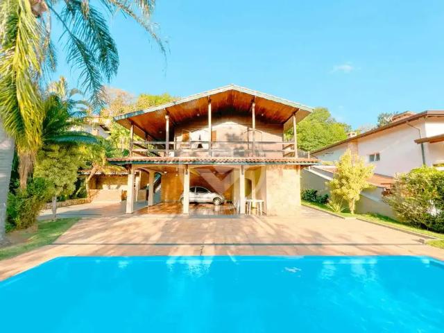 Casa / Sobrado em Condomínio para Venda em Vinhedo/SP Marambaia 5 Quartos
